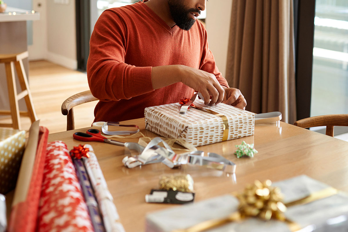 You've Been Wrapping Presents Wrong - Better Report
